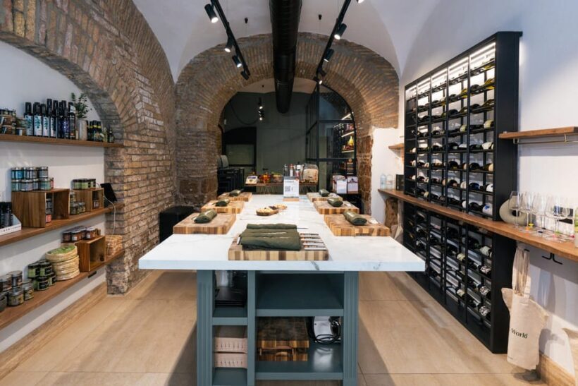 Rome: Pasta, Ravioli & Tiramisu Cooking Class by Colosseum - Who Would Love This Experience?