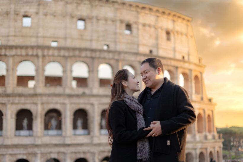 Rome: Personalized Photoshoot outside the Colosseum - Practical Tips for Participants