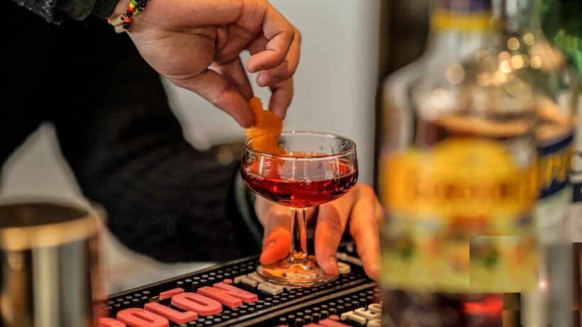Rome: Piazzas and Fountains Sunset Tour with Aperitivo - An In-Depth Look at the Tour Experience