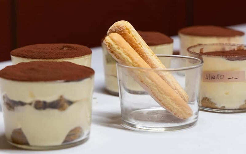 Rome: Pizza and Tiramisù Cooking Class with Glass of Wine - Who Should Consider This Experience?