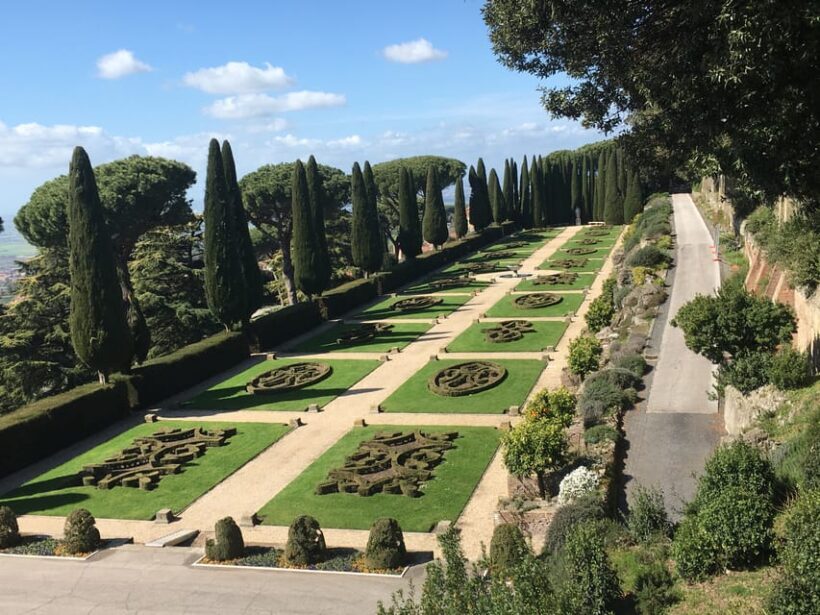 Rome: Pontifical Villa Gardens at Castel Gandolfo Minibus - FAQ