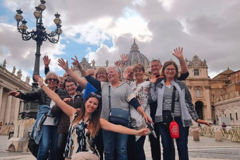 Rome : Private custom walking tour with a local guide - Key Points