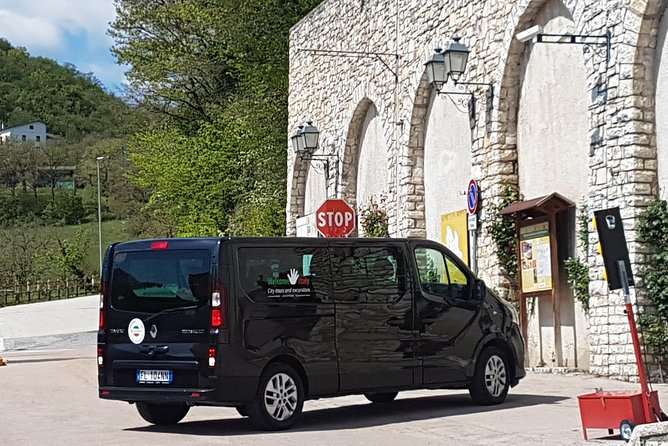 Rome: Private Daytime Transfer to Fiumicino or Ciampino Airport - Important Considerations