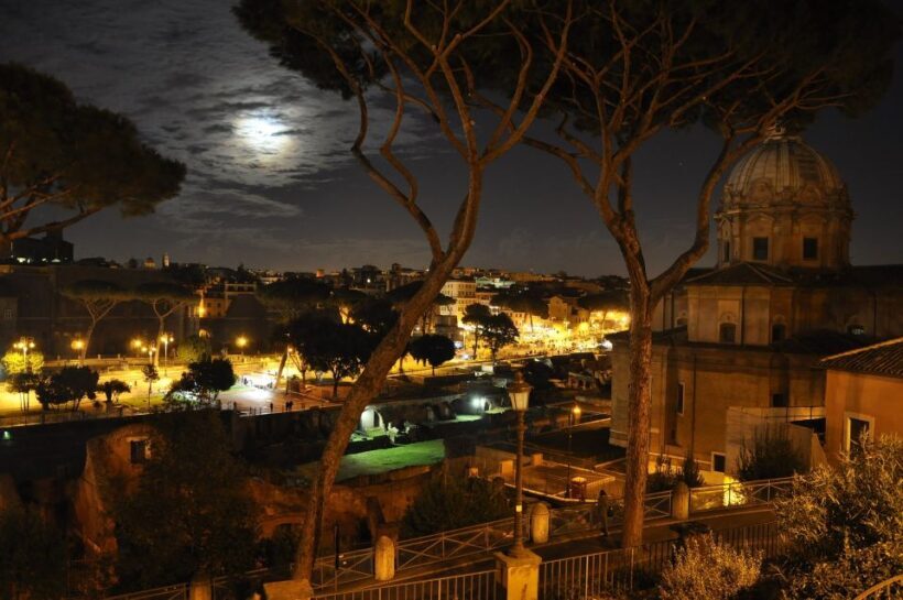 Rome: Private Golf Cart Night Sightseeing Tour & Aperitivo - FAQ