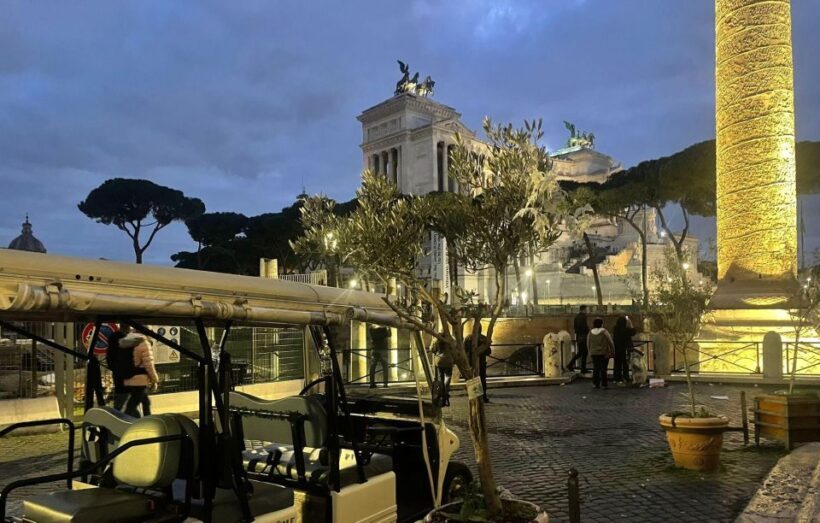 Rome: Private Golf Cart Twilight Tour Rome with Aperitivo - An Overview of the Experience