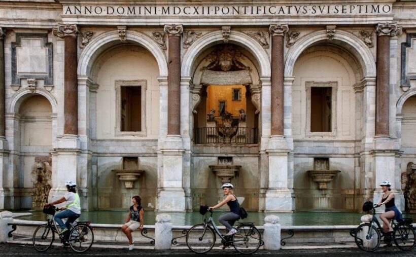 Rome: Private Half-Day Bike Tour with E-bike - Key Points