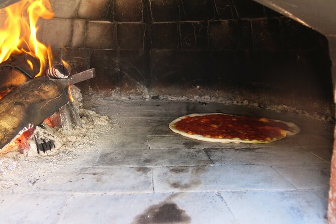 Rome: Private Pizza Making Home cooking class with a local - Authenticity and Family-Friendly Appeal