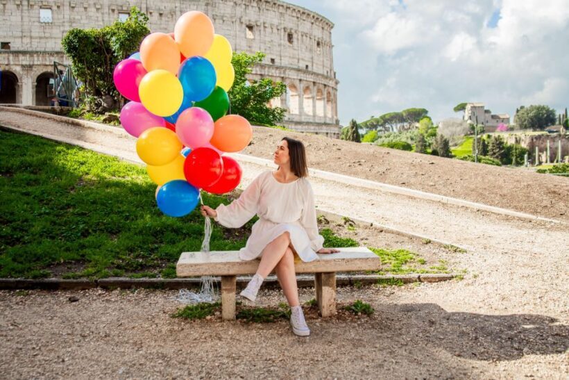 Rome: Professional Photoshoot With Balloons - What Other Travelers Say