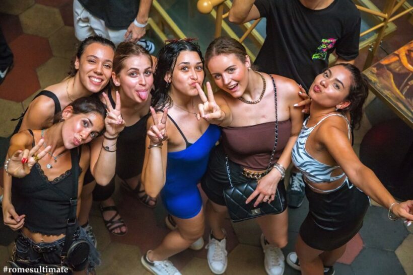 Rome: Pub Crawl and Ultimate Party with Open Bar and Pizza - Who Should Consider This Tour?