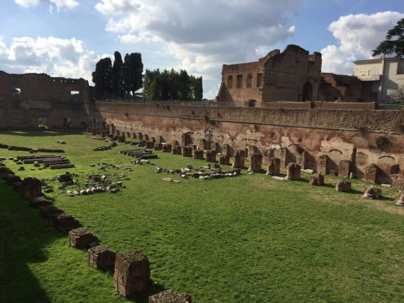 Rome: Roman Forum, Palatine, and Circus Maximus Tour - Introducing the Roman Forum, Palatine Hill, and Circus Maximus Tour