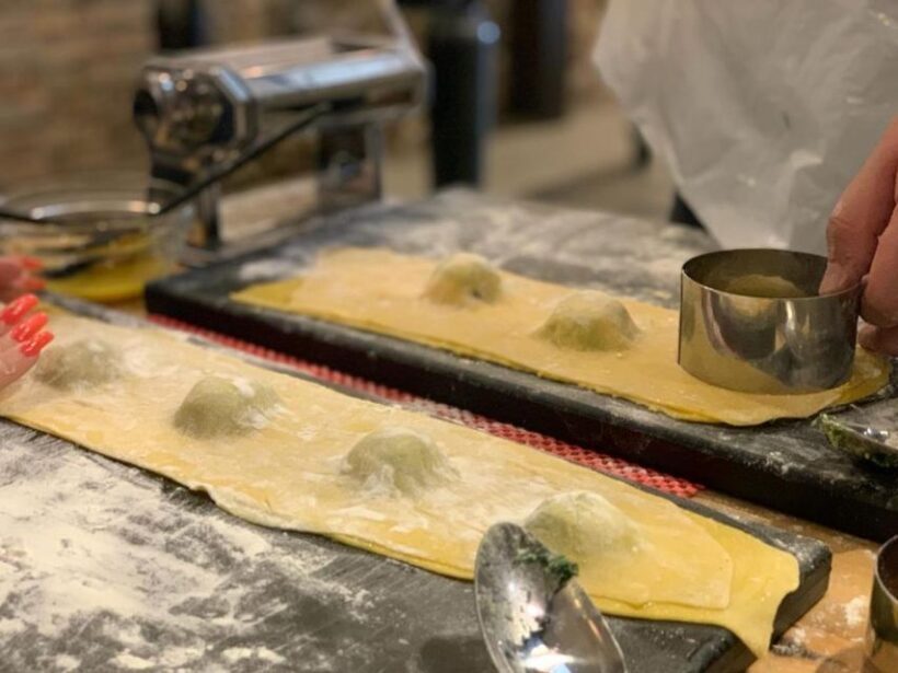 Rome: Roman Restaurant Dining Experience with Food and Wine - Dive into Rome’s Flavors with a Roman Restaurant Dining Experience