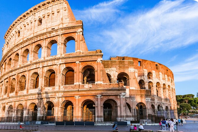 Rome Scavenger Hunt and Highlights Self-Guided Tour - Key Points