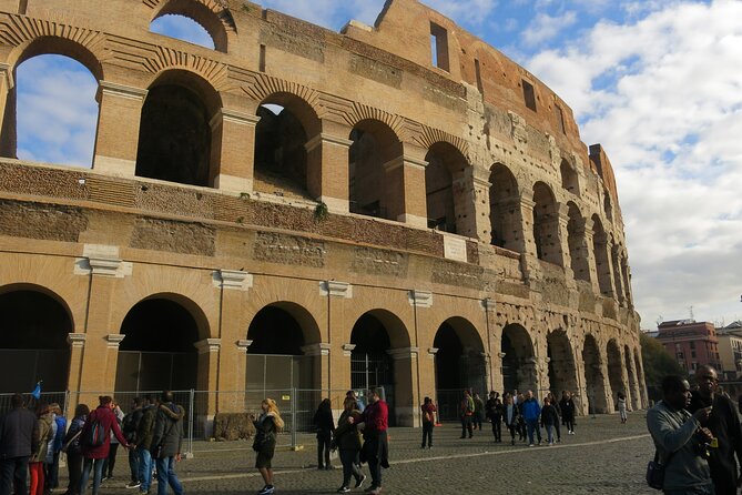 Rome: Small-Group Colosseum Arena and Forum Tour Adults Only - FAQ