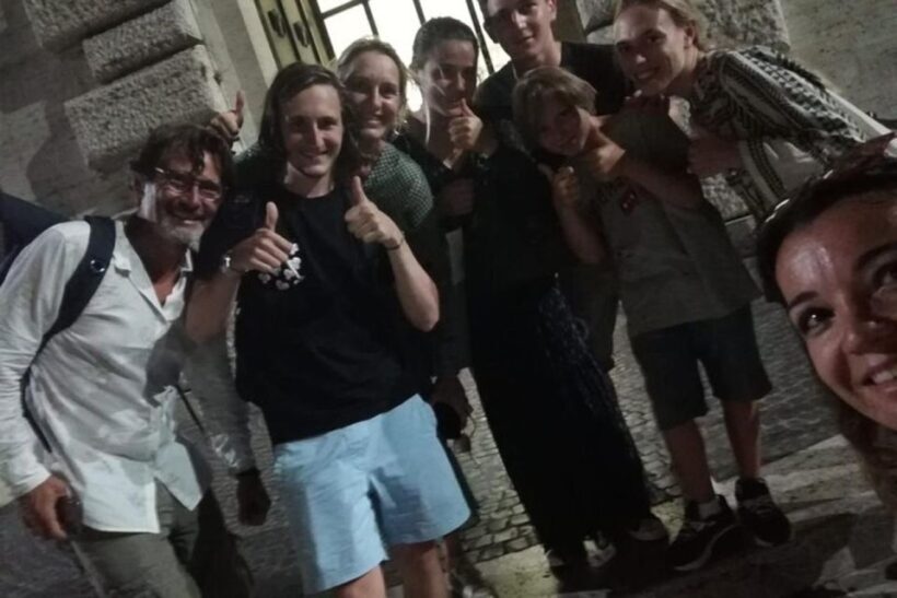 Rome : Squares & fountains Walking Tour - Analyzing the Value