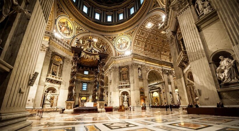 Rome: St. Peter's Basilica & Vatican Grottoes Guided Tour - Discovering the Heart of Vatican City