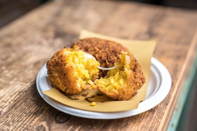 Rome Street Food: Small Group Tour in the Historic Centre - Taking in the Local Culinary Culture