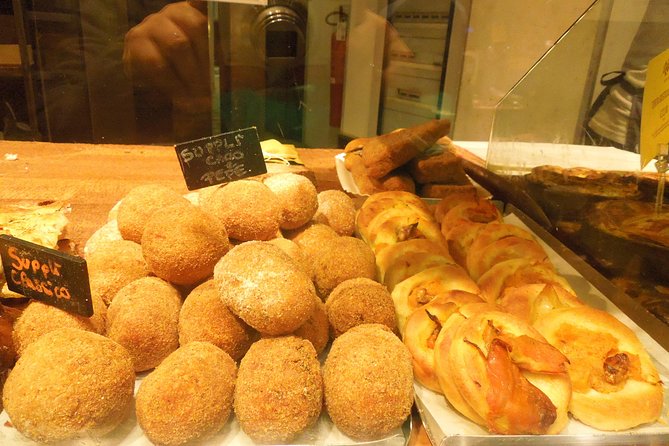 Rome Street Food Tour From Campo Dei Fiori Farmers Market to the Jewish Ghetto - Highlights of the Itinerary