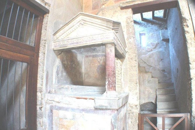 Rome to Pompeii Private Guided Tour with Hotel Pick-up & Skip the Line Tickets - Key Points