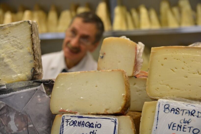 Rome: Trastevere Food and Wine Tasting Tour - Key Points
