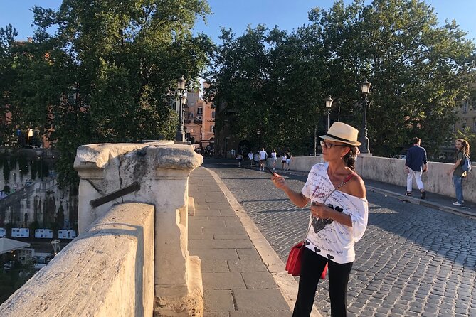 Rome Trastevere Walking Food Tour With Secret Food Tours - The Perfect Pairing: Wine Tastings and Local Beverages