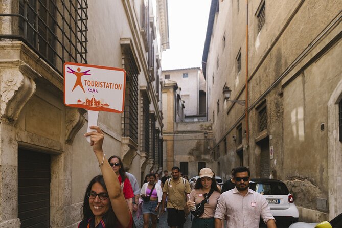 Rome: Trevi Fountain District and Underground Domus Guided Tour - Meeting Point and Ticket Redemption