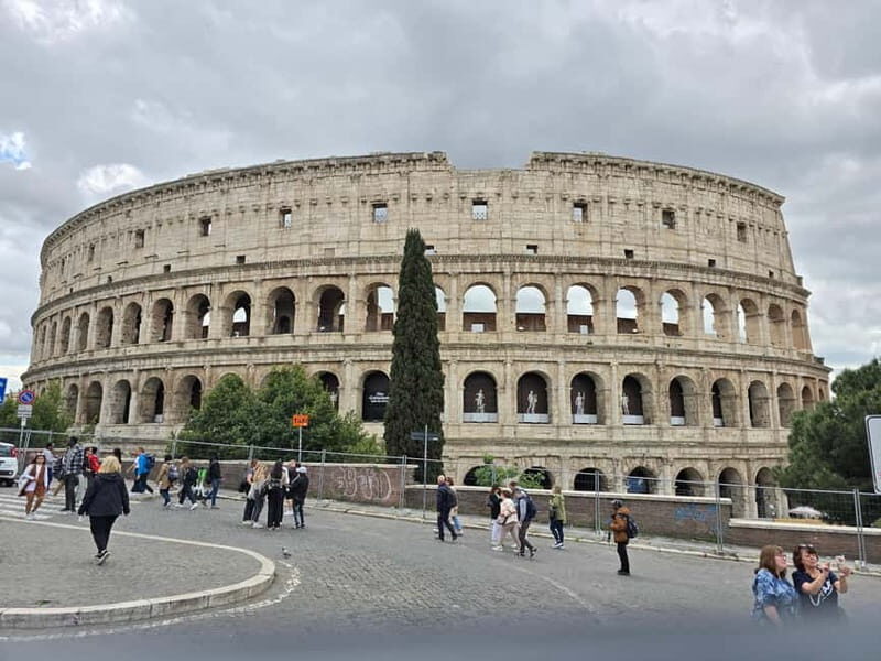 Rome: Tuk Tuk Tour of the Rome City Center - Key Points