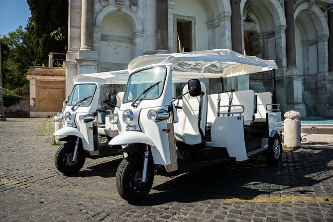 Rome Tuk-Tuk Tour With Hotel Pickup and Prosecco - Key Points