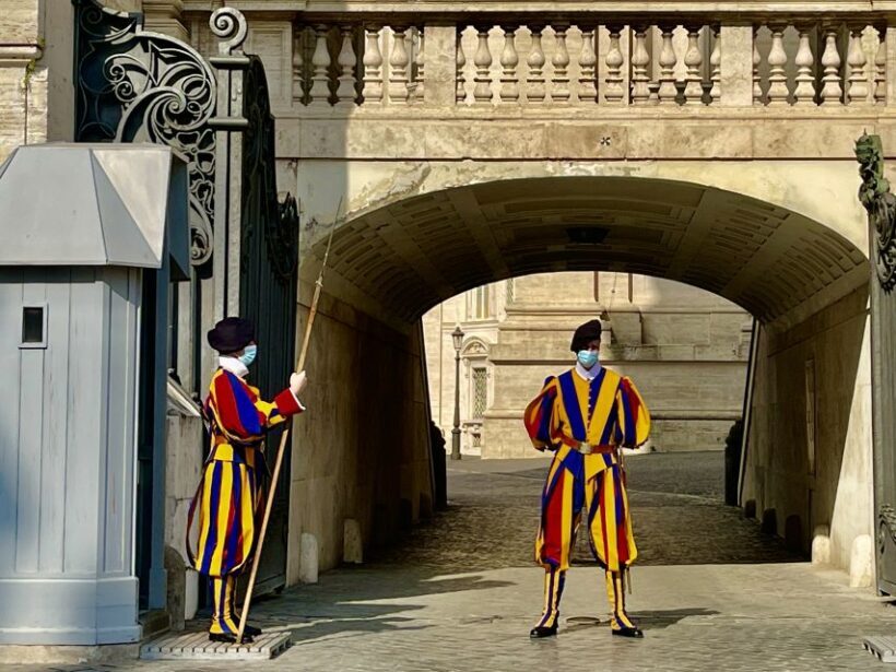 Rome: Vatican and Sistine Chapel Tour with VIP Entrance - Key Points