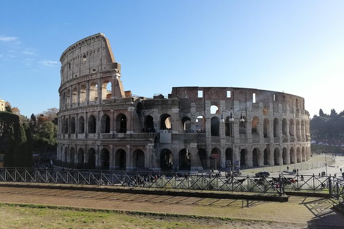 Rome: Vatican Museums and Colosseum Private Tour With Transfers - Key Points