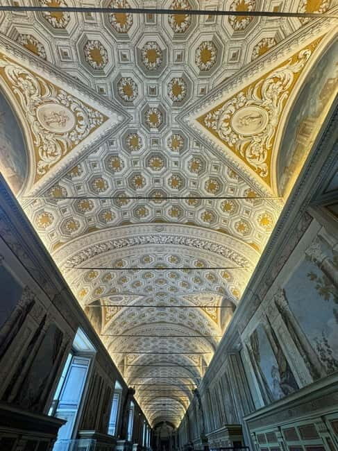 Rome: Vatican Museums & Sistine Chaple Private Tour - Exploring the Vatican on a Personal Level