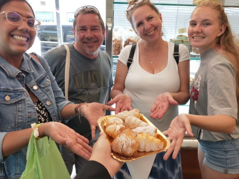 Rome: Vatican Street Food and Wine Tour with Farmers Market - Key Points