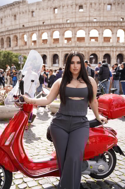 Rome: Vespa Tour With Guide and Photographer - Key Points