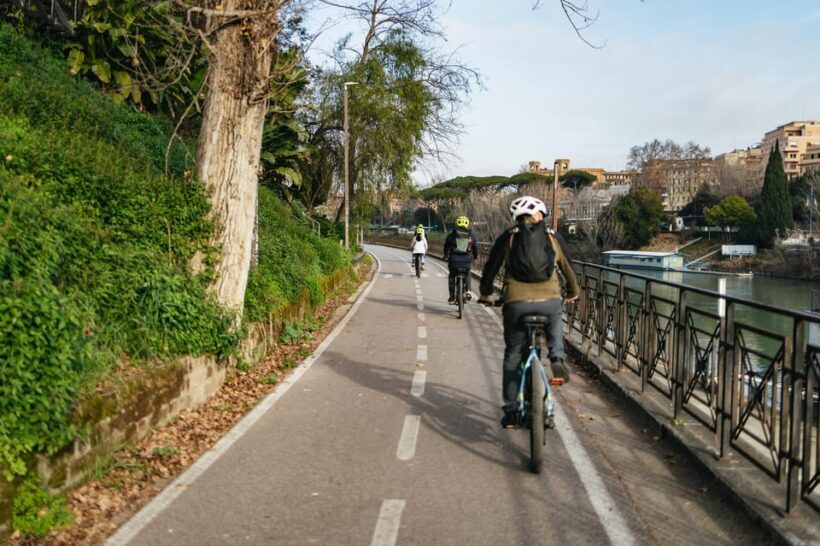 Rome: Villa Borghese, Villa Ada, and Coppedè E-Bike Tour - Detailed Breakdown of the Itinerary