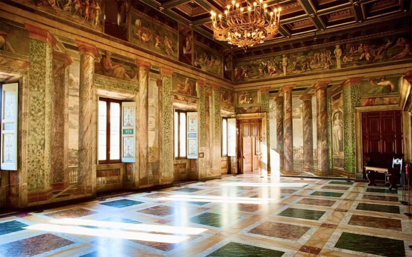 Rome: Villa Farnesina and Trastevere's alleys Walking Tour - A Closer Look at What This Tour Offers