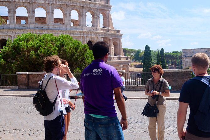 Rome: VIP Colosseum & Ancient Rome Small Group Tour - Navigating the Colosseum