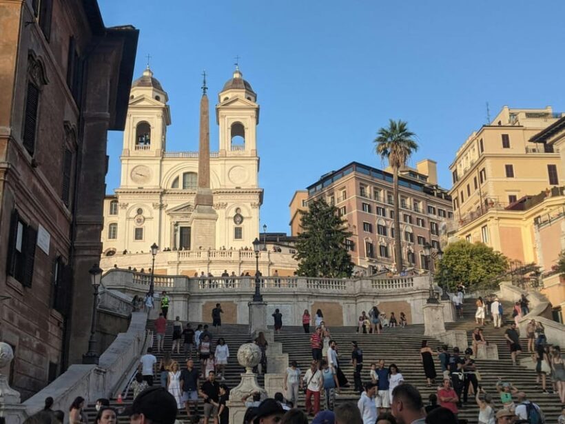 Rome: Walking Tour with Hosted Access to Vatican - Key Points