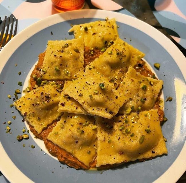 Rome: Walking Tour with Market Visit and home restaurant - FAQs