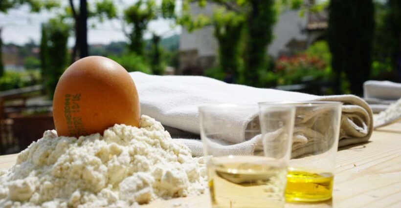 Rome: Wine Tasting and Pizza Making Class at a Vineyard - Introduction