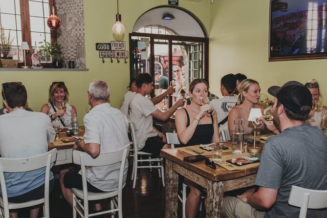 Rome: Wine Tasting in Trastevere With Food and Gelato - Traveler Experiences