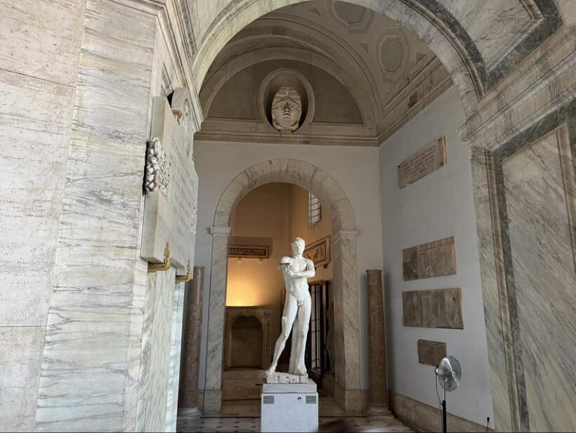 Rome's Best Tour: Vatican Museums and Sistine Chapel. - An In-Depth Look at the Vatican Museums and Sistine Chapel Tour