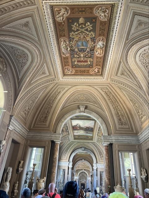 Rome's Best Tour: Vatican Museums and Sistine Chapel. - Frequently Asked Questions