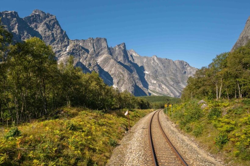 Romsdalen: Rauma Railway Golden Train with Guide - FAQ