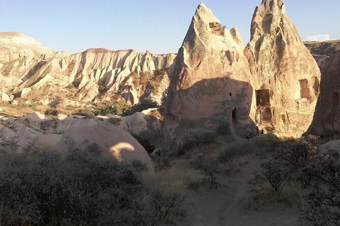 Rose Valley Sunset Hiking in Cappadocia - Guidance and Expertise: The Role of Your Tour Guide