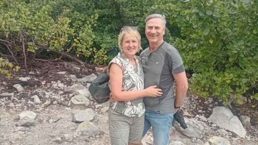 Roseau: Guided Tour with City, Nature, and Beach Options - Key Points