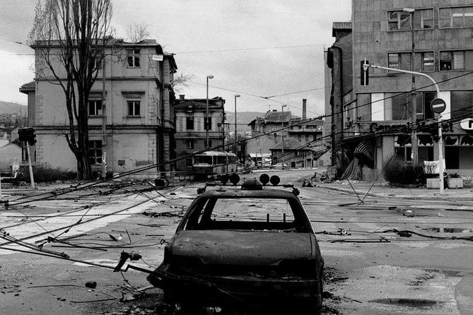 ROSES OF SARAJEVO (Official WAR + CITY tour)- Story of a Survivor - Key Points