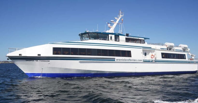 Rossaveel, Galway: Ferry Transfer to Inis Mór (Aran Islands) - On Arrival: Exploring Inis Mór