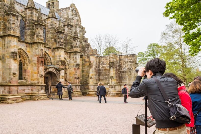 Rosslyn Chapel and Hadrian's Wall Small Group Day Tour - Crossing the Scottish-English Border at Carter Bar
