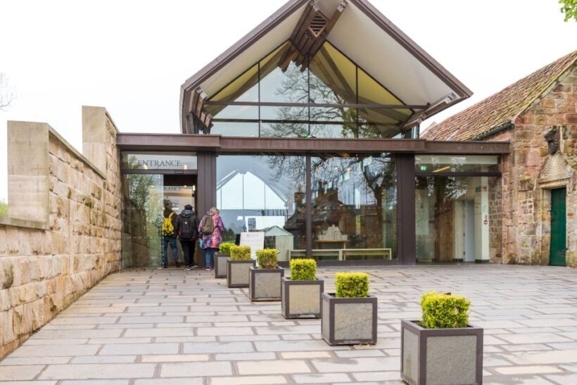 Rosslyn Chapel and Hadrian's Wall Small Group Day Tour - Pricing and Value