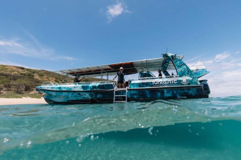 Rosslyn: Keppel Islands Boat Trip with Snorkeling and Lunch - Key Points