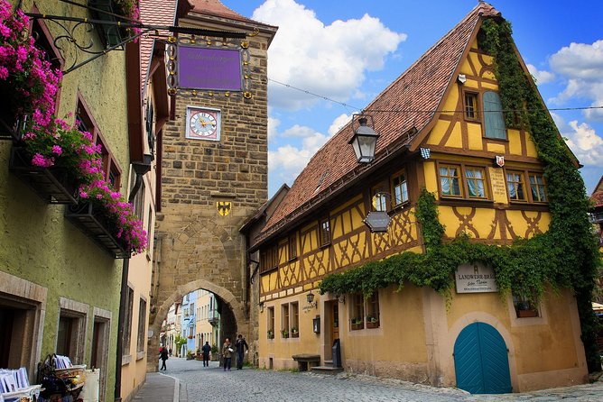 Rothenburg Ob Der Tauber Private Walking Tour With a Professional Guide - Insights From the Local Guide
